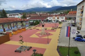 ŠIPOVO: Zarobljeni grad ili bajka na pet rijeka - Tacno.net